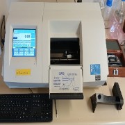 Automatic polarimeter (Rudolph Autopol IV) | Te Herenga Waka — Victoria ...