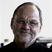 Simon Fraser | About | Te Herenga Waka — Victoria University of Wellington