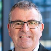 Stephen MacDonell | About | Te Herenga Waka — Victoria University of ...